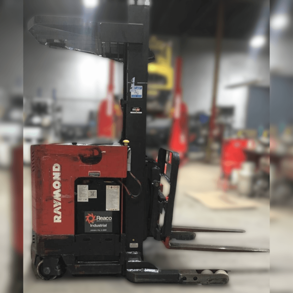Electric Narrow Aisle Forklifts | Value Forklifts
